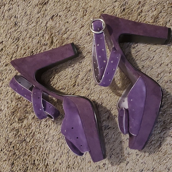 M.O.D. | Shoes | Mod Sandals | Poshmark